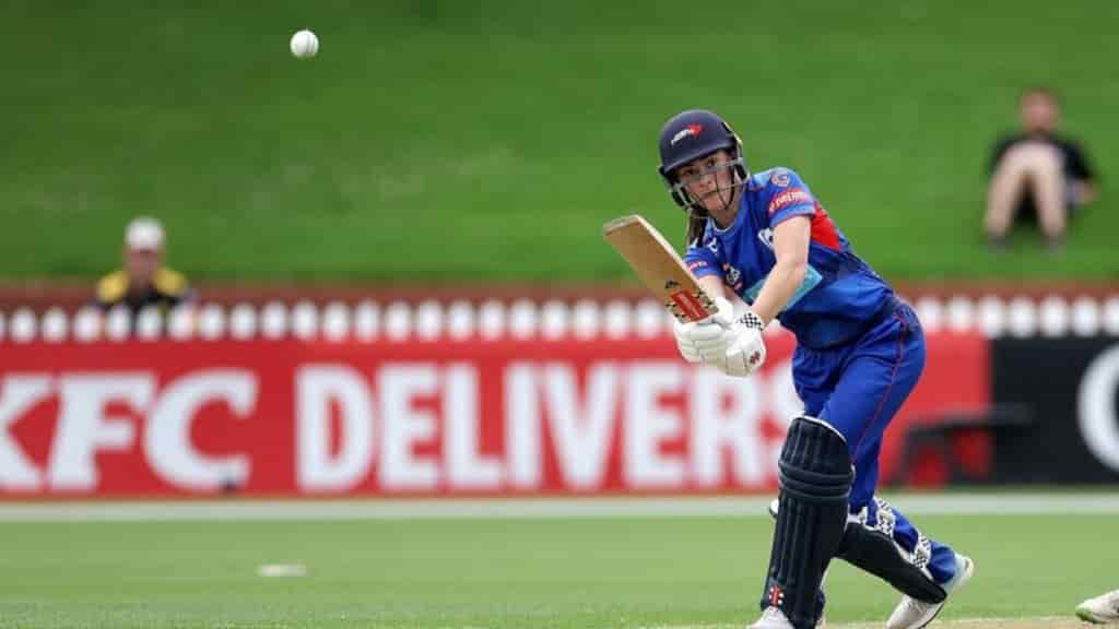 Anderson, Armstrong called up for NZ women's South Africa tour; Jess ...